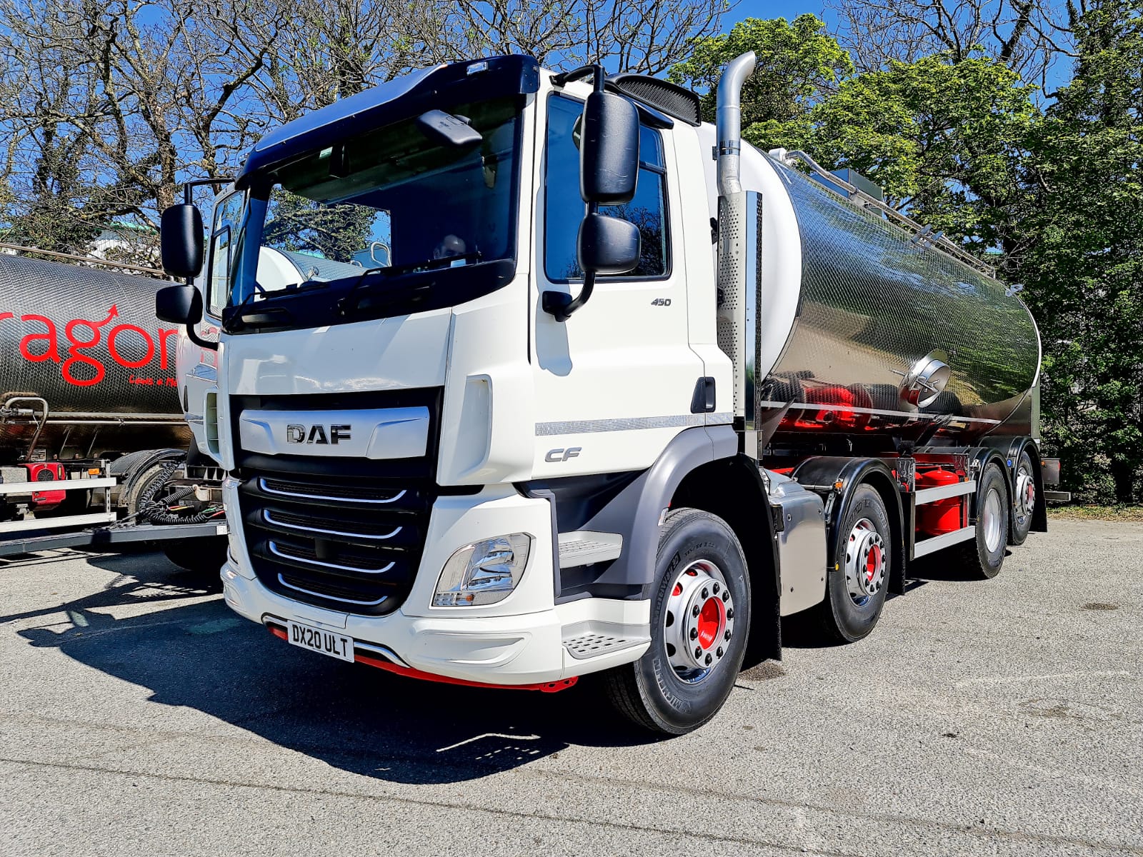 SCC churns out milk collection with new DAF XF 8x2 rigids- DAF Trucks ...