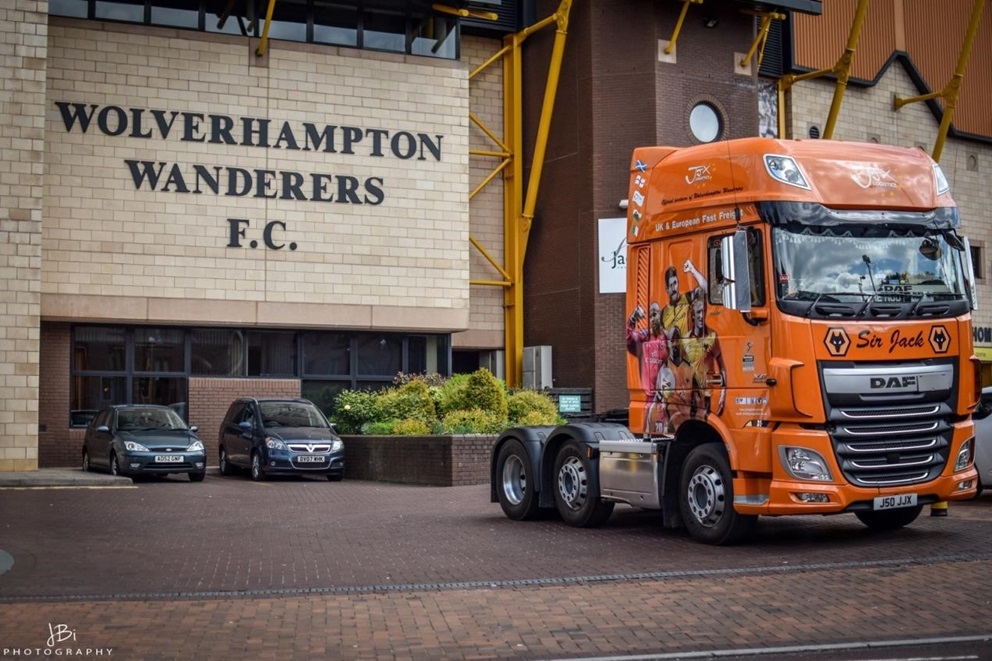 DAF stumps-up warranty package for JJX Logistics ‘Wolves’ truck auction ...