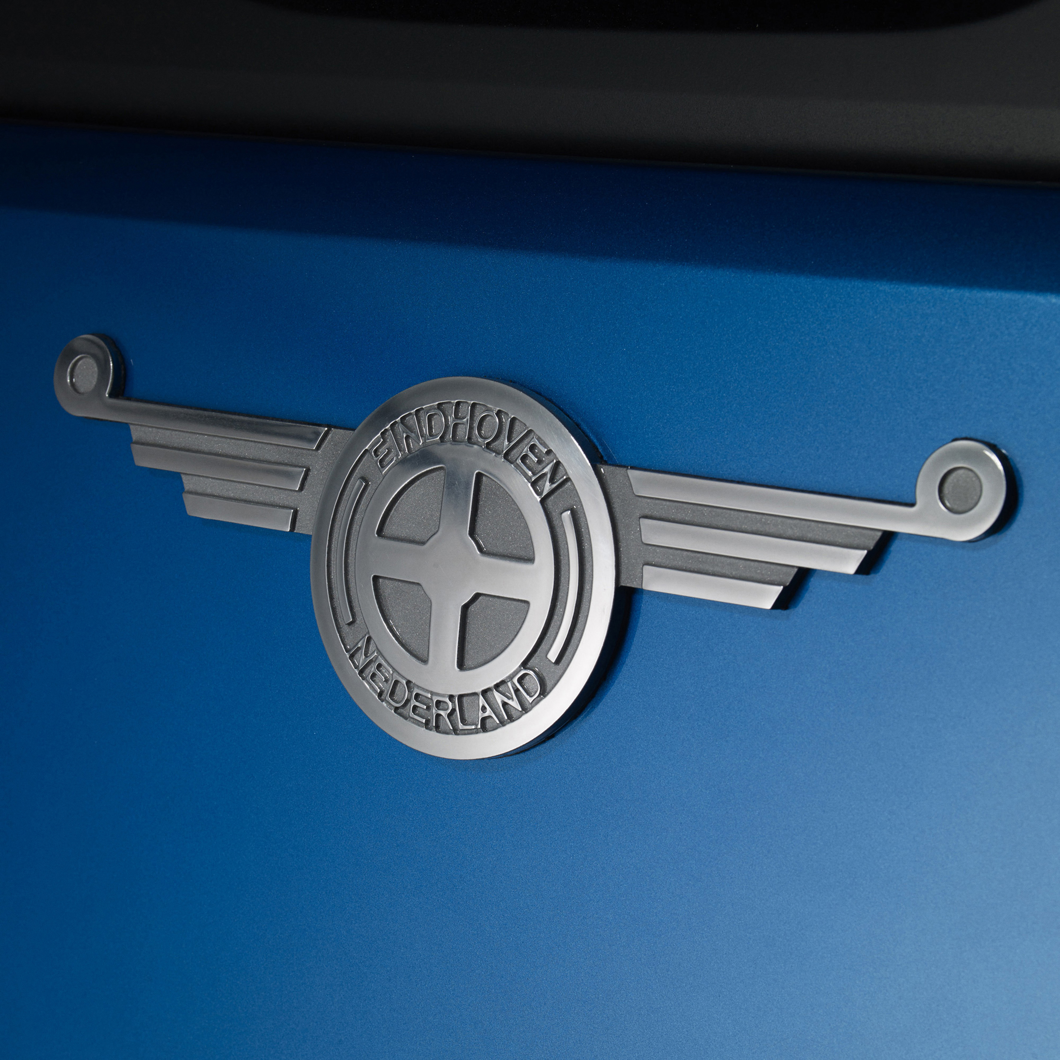 DAF Trucks Presents Limited 90th Anniversary Edition- DAF Trucks Ltd ...