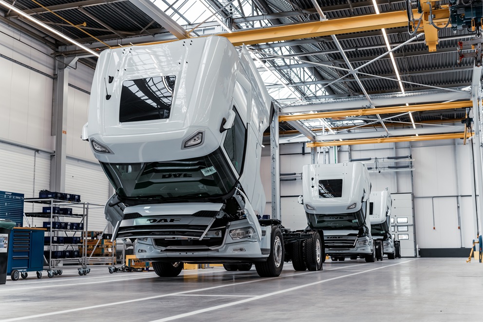 DAF starts assembly factory for electric trucks - DAF Trucks Ltd ...