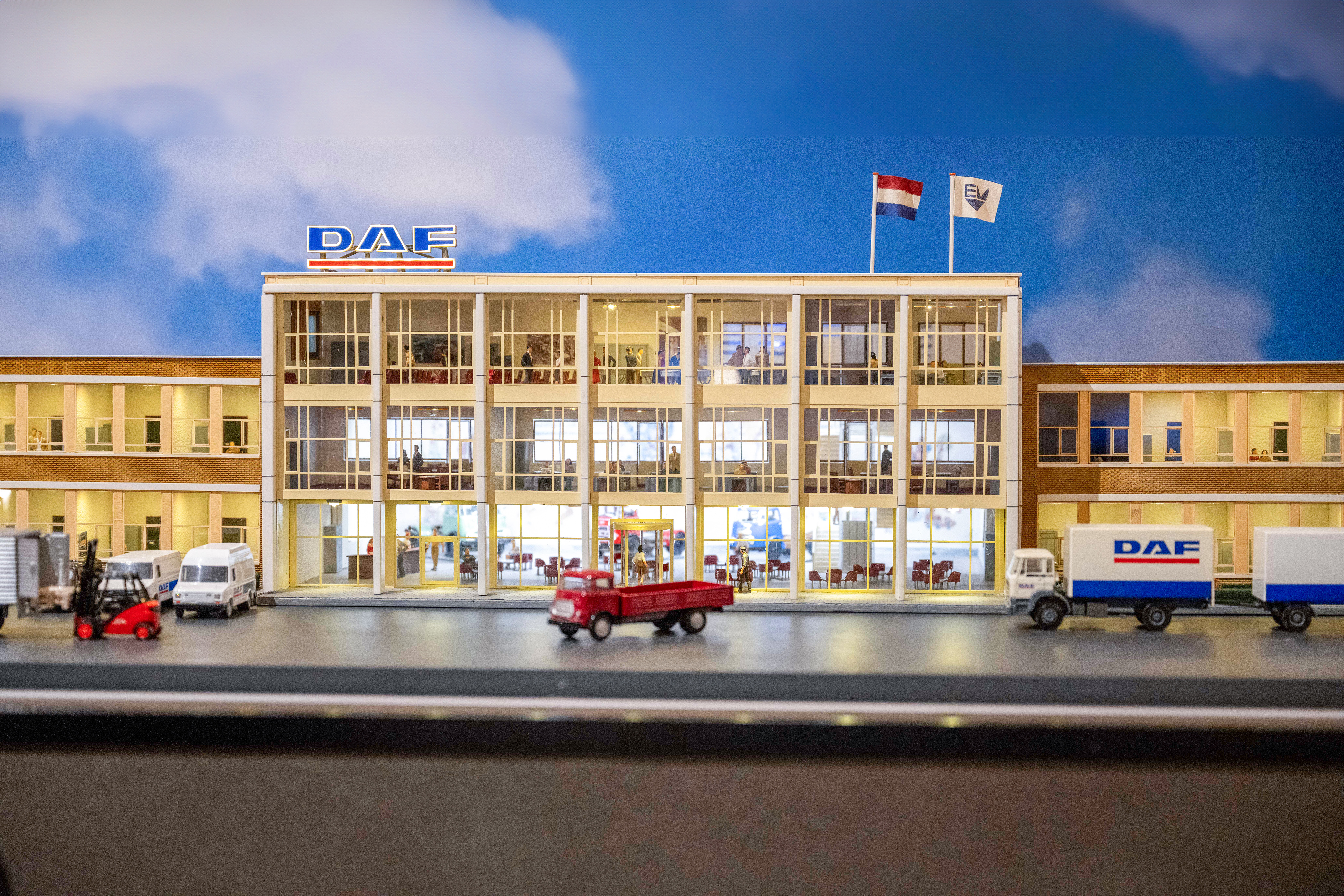Model of iconic DAF building showcased at DAF Museum- DAF Trucks Ltd ...